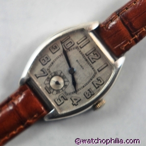 Bulova - Vintage Watches 1920s | Watchophilia.com